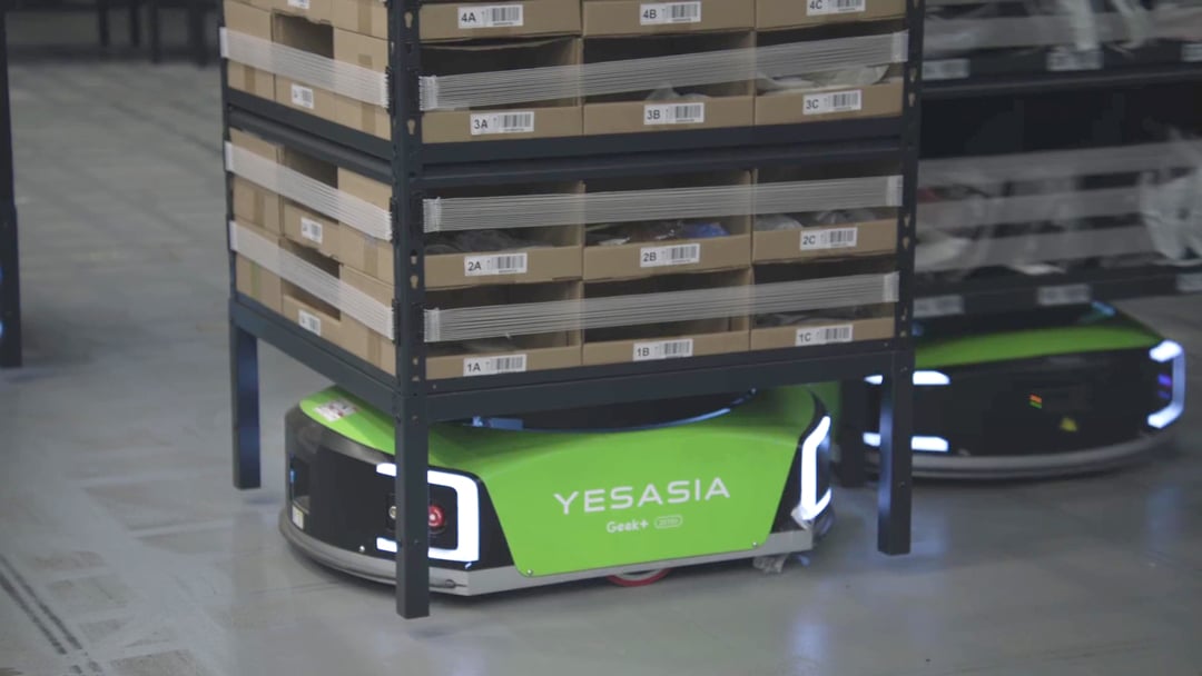 Geek+ delivers Hong Kong’s largest robotic e-commerce warehouse to ...