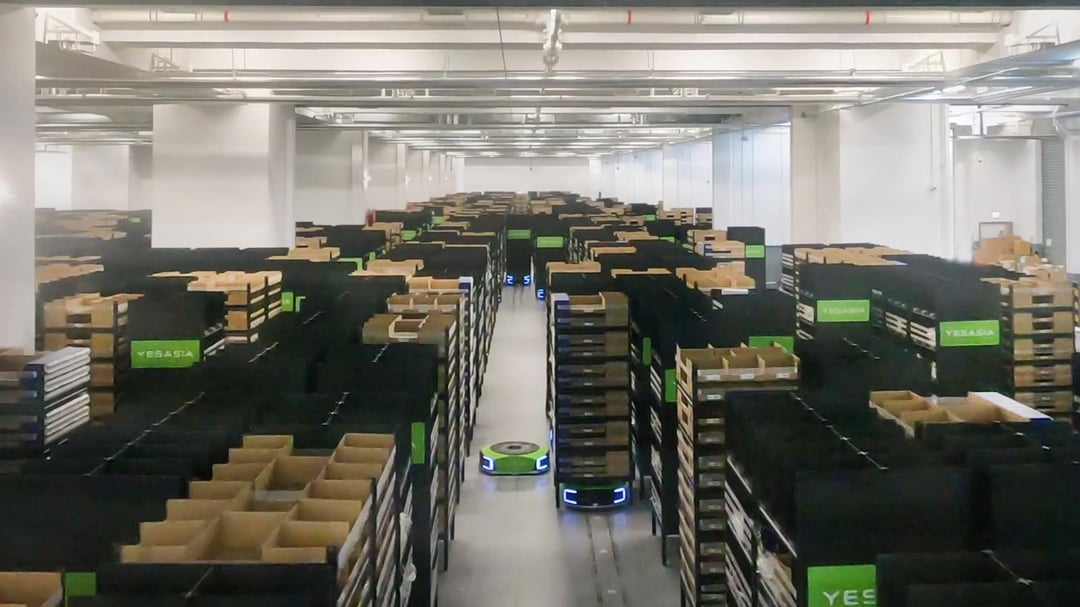 Geek+ delivers Hong Kong’s largest robotic e-commerce warehouse to ...