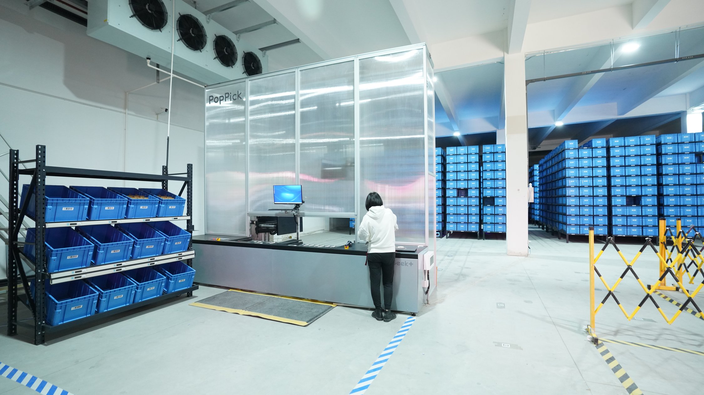 Geek+ Robots: at the Heart of the Logistics Revolution